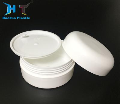 China Kiezen de Plastic Kosmetische Kruiken van de make-uproom, 50G 80G 120G Muurkruiken uit Te koop