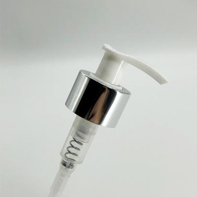 Cina pompa dell'erogatore della lozione di 24mm 28mm, erogatore di plastica della pompa della chiusura di alluminio dell'oro del nastro in vendita