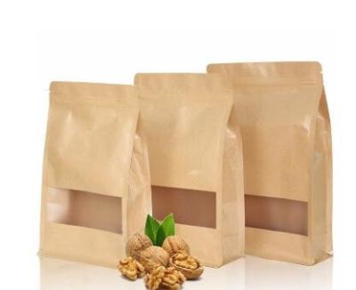 China Resealable zipper kraft paper food packaging bag with window 8 colors colorful printing for sale