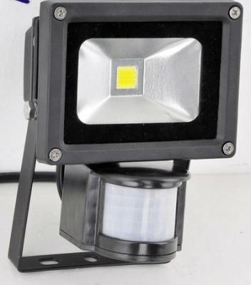 China 2014 hot selling IP65 waterproof outdoor led floodlight 10W with sensor for sale