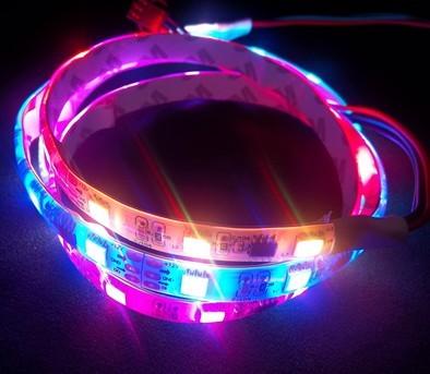 China Digital led strip light DC5V addressable WS2811 for sale