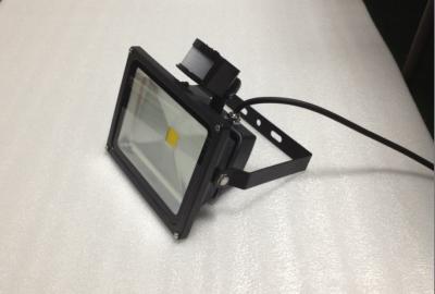 China Waterproof IP65 LED floodlight PIR sensor CE&ROHS approval for sale