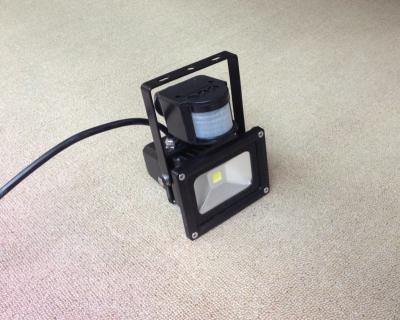 China PIR sensor waterproof IP65 high brightness LED floodlight 20W for sale