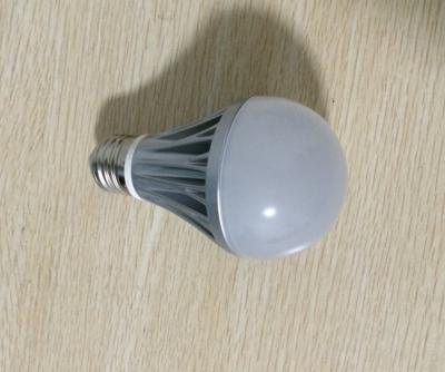 China Epistar SMD5730 aluminum housing led bulbs light with 3 years warranty for sale