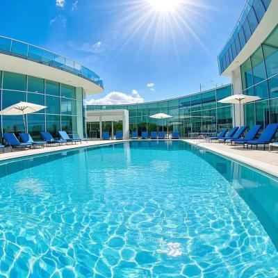 China Tempered Safety Glass Secure Shower Room Pool Enclosure Solution for sale