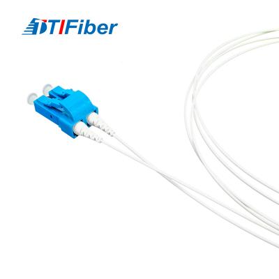 China PVC LSZH del SC FC LC APC UPC SM el 1m el 1.5m 0.9m m G652d G657A de la coleta de la fibra óptica en venta