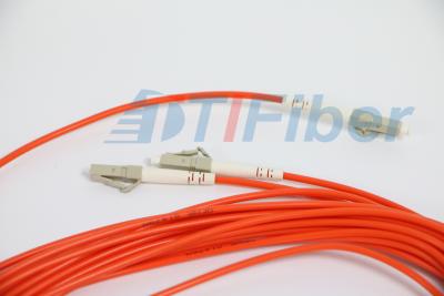 Cina Fibra ottica del separatore di FTTH LC/APC 1 x 2 con il cavo a fibre ottiche di 3.0mm G657A in vendita