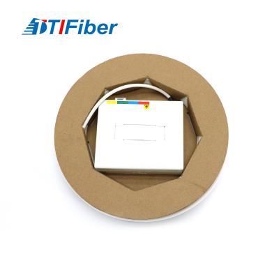 China An der Wand befestigter Anschlusskasten FTTH mit Transceiverkabel SC/APC zu verkaufen