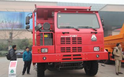 Cina 70 tonnellate di 6X4 della miniera di marca Sinotruk HOWO dell'autocarro con cassone ribaltabile con il sistema di sollevamento di HYVA Hdraulic in vendita