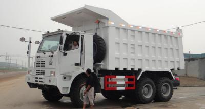 Cina 371HP SINOTRUCK HOWO 70 tonnellate che estraggono l'autocarro con cassone ribaltabile, autocarro con cassone ribaltabile parabolico del ribaltatore della molla a lamelle in vendita