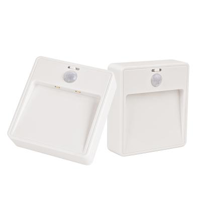 China 3.6V Energy Efficient Pir Motion Sensor Battery Powered Led Night Light For Rest Room for sale
