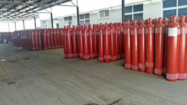 Gas Cylinder Storage Racks, Stands, Hand Trucks