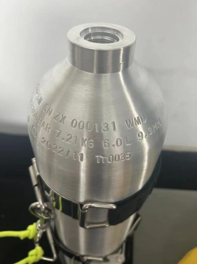 4500 Psi Gas Cylinder Scuba Air Tank 300 Bar 2L, Scuba Cylinder 12 L, Scuba Diving Cylinder