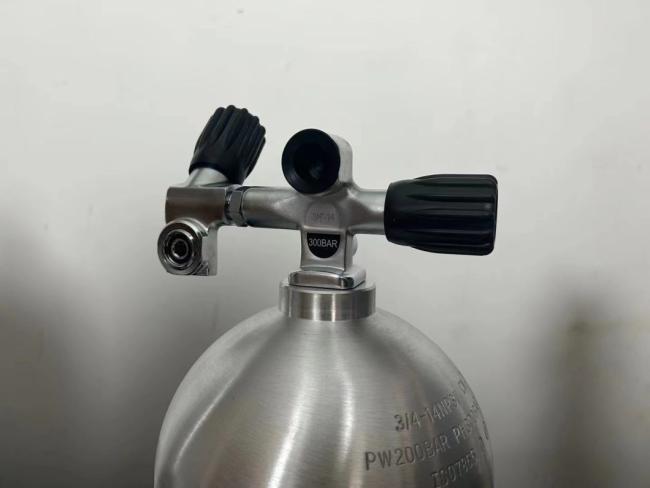 4500 Psi Gas Cylinder Scuba Air Tank 300 Bar 2L, Scuba Cylinder 12 L, Scuba Diving Cylinder
