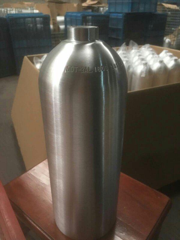 Portable Oxygen Cylinder with Regulator