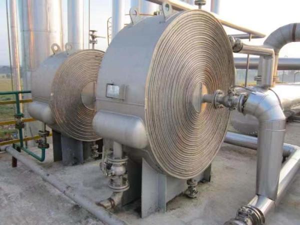Quality 35 Tpd Edible Alcohol Plant with Vibration Plate Tower Extraction Vertical Installation for sale