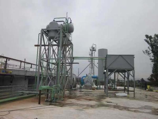 Quality 35 Tpd Edible Alcohol Plant with Vibration Plate Tower Extraction Vertical for sale