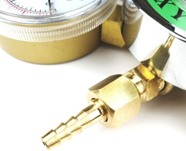 Quality Oxygen Regulator Large Tank Gauge Cutting Torch Regulator Cga 540 for sale