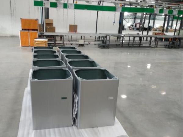 Linha de moldagem de chapa de metal flexível de máquina de lavar