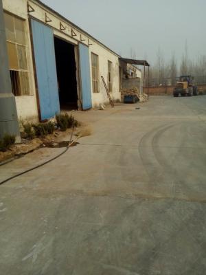 China 24# 36# 46# factory price good quality  corncob for polishing / corn cob grit for sale