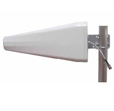 China 800-2500MHz Broadband Directional Antennas for sale