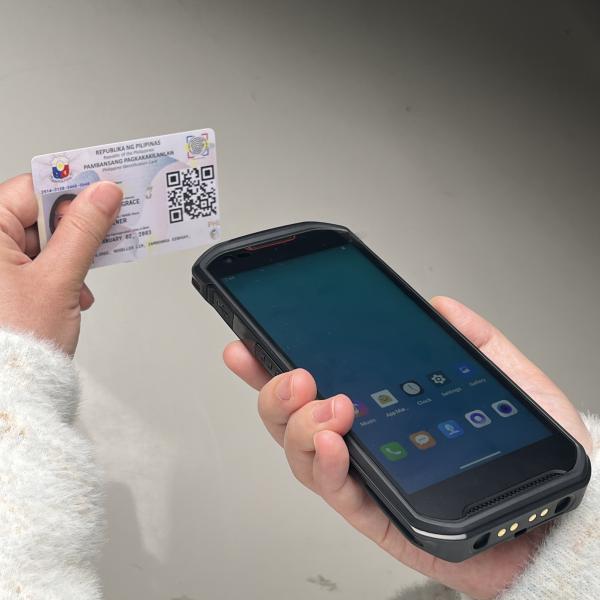 Quality Food Delivery Handheld Terminal IP66 Handheld Pda Barcode Scanner Lightweight for sale
