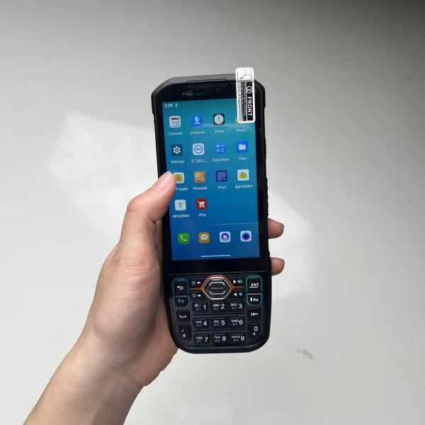 Quality 6GB Ram 64GB Rom Industrial Handheld Pda 4.2 Inch Pda Portable Device With 20MP Rear Camera for sale