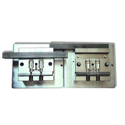 중국 홈 주입 플라스틱 폼 주문 제작 P20/718/738/Nak80/S136/2728/2316 판매용