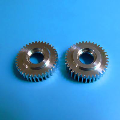 Cina Lavoratura CNC di precisione SUS304 Ferroforti tortuosi Solid 5 Noce per rame e acciaio inossidabile in vendita