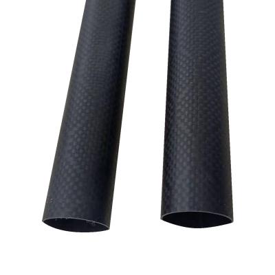 Cina 66% Contenuto tubo in fibra di carbonio con tessitura a maglia tubi esagonali Ampia applicazione in vendita