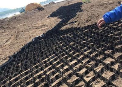 China Hoogte 200mm de Beperkingssysteem van 1100N Geocell voor Rivierverordening Te koop