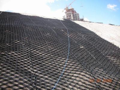 China Estabilización perforada texturizada de la cuesta de Geocell para la construcción de carreteras en venta