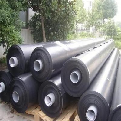 China Stortplaatsbitumen 3mm Hdpe Voering Geomembrane Te koop