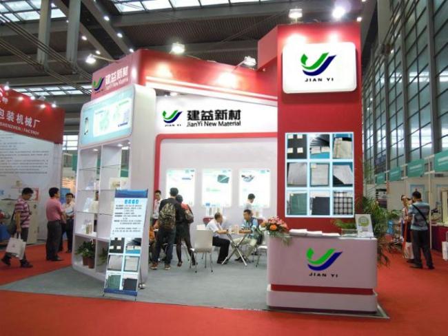 Smooth HDPE Waterproof Geomembrane For Landfills And Sewage 28