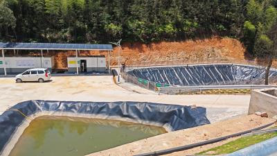 China Uitstekende chemische weerstand HDPE-geomembraan voor installatie van warmweld met wig in damprojecten met glansregeling Te koop