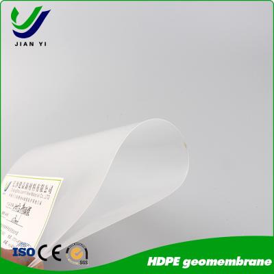 China HDPE Smooth Geomembrane Liner with 700% Elongation, 480N Puncture Resistance, and 9m Extra-Wide Rolls for Coastal Stability for sale