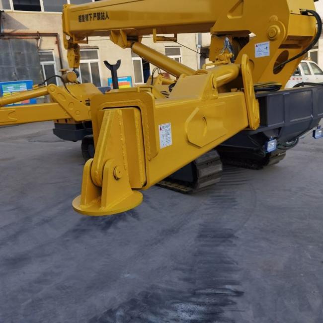 Spider Crawler Crane compact design