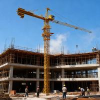 China 7000N Rated Pulling Force Tower Crane 20000kg Capacity Steel Construction for High Rise Building for sale