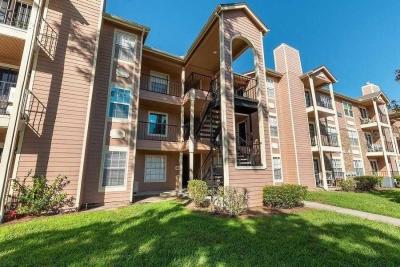 China Luxury Townhouse For Sale Orlando Well Educated Communities Offering Water Views for sale