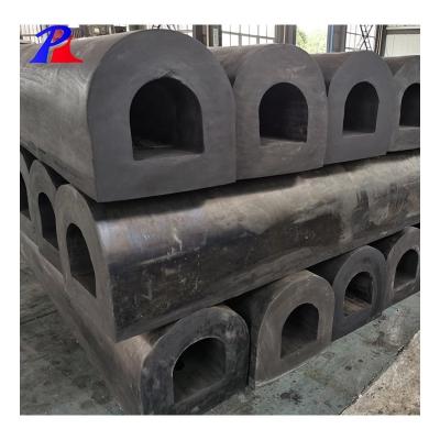 Cina Protezione dock/nave Fender di gomma solida marina di tipo D con OEM/ODM accettabile in vendita