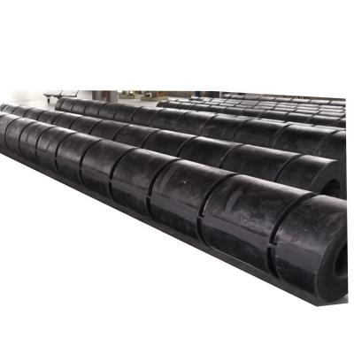 Cina Fender di gomma per imbarcazioni di tipo rimorchiatore nero/grigio Y500*1000 con certificazione CCS/BV/SGS in vendita