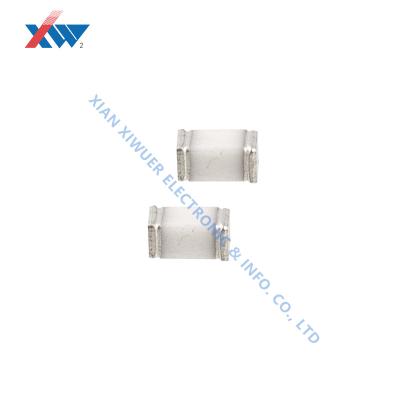 Cina SMD Ceramic Surge Protector 2RD1000S-6 2 Electrode Gas Discharge Tube OEM in vendita