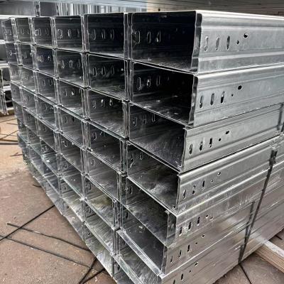 China Multi Style Aluminum Ladder Cable Tray OEM Metal Electrical Trunking for sale