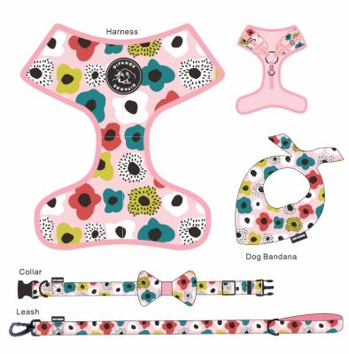 Cina Guinzaglio su ordinazione dell'imbracatura per cani del poliestere di Logo Collar Leash Harness Set in vendita