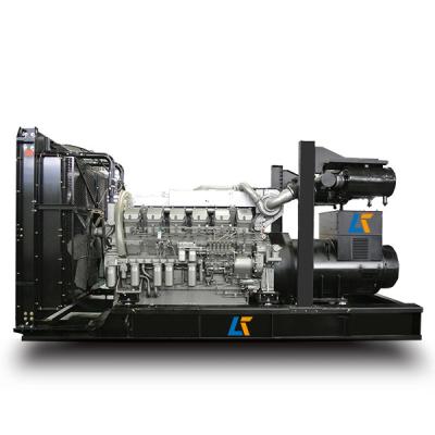China 560kW 700kVA SDEC Power Diesel Generator resistente às intempéries Frequência 50Hz à venda