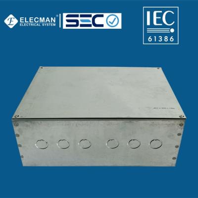 Cina Scatola di giunzione d'acciaio galvanizzata esterna del cavo elettrico di IEC 61386 del quadrato 400x300x150mm in vendita