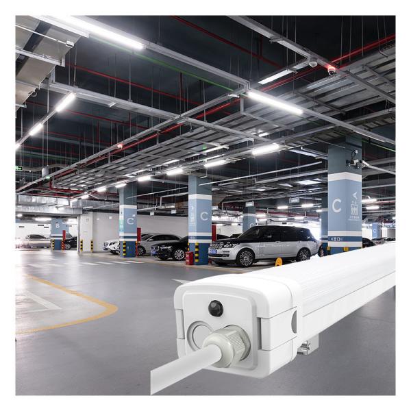 Warehouse Explosion Proof LED Light IP65 AC100-240V For Safety Security Protection