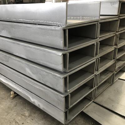 Κίνα Τύπος C Εγκατεστημένο Σλοτ C-Channel Steel με ανοχή T-Bolt ± 1% πάχος 4,5-14,5 mm ανθεκτικό δομικό στήριγμα προς πώληση