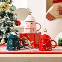 China Christmas Bone Ceramic Mug Gift Set 500ml with Lid Spoon Creative Tree Design for sale