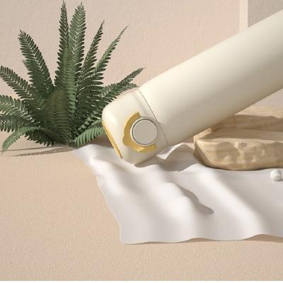 China Botella de agua deportiva de acero de sublimación Diseño de última tendencia para adultos y color personalizado en venta